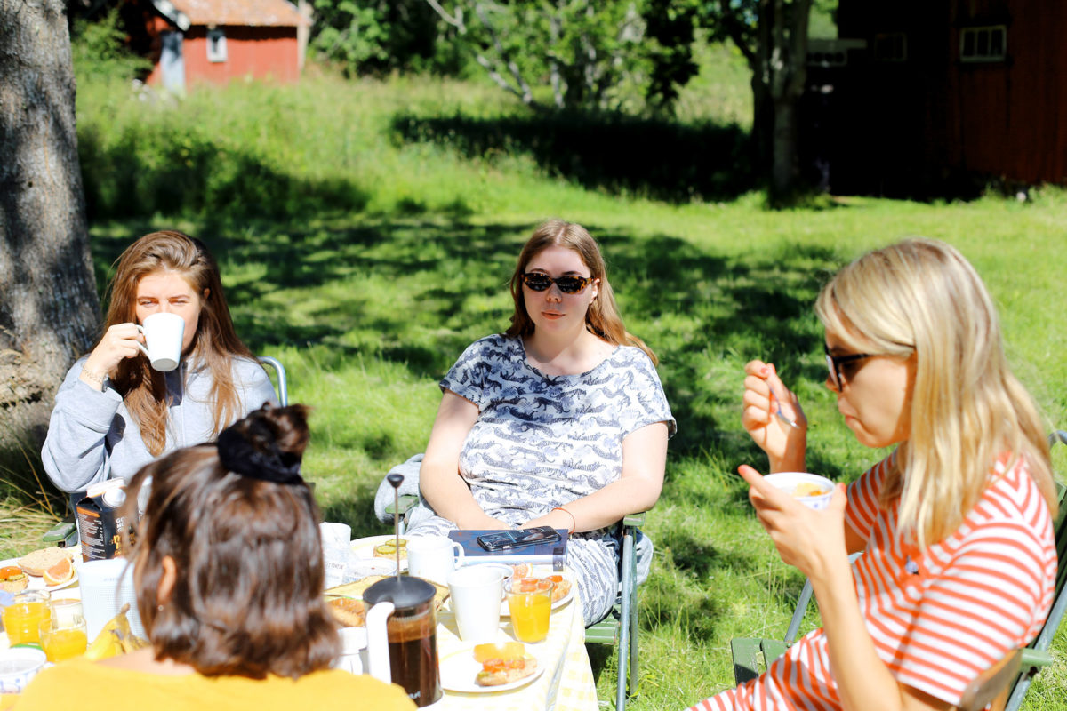 bilder av semester på västkusten med sina vänner och lista som hör till ...